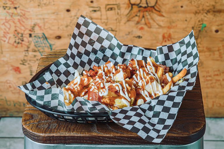 Gyro Poutine - bubbas.ca